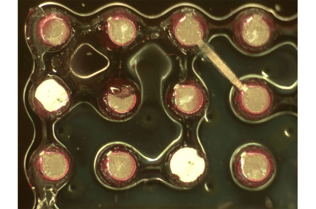 SENTEC - Testing and Troubleshooting Professionals | Dye&Pry Test